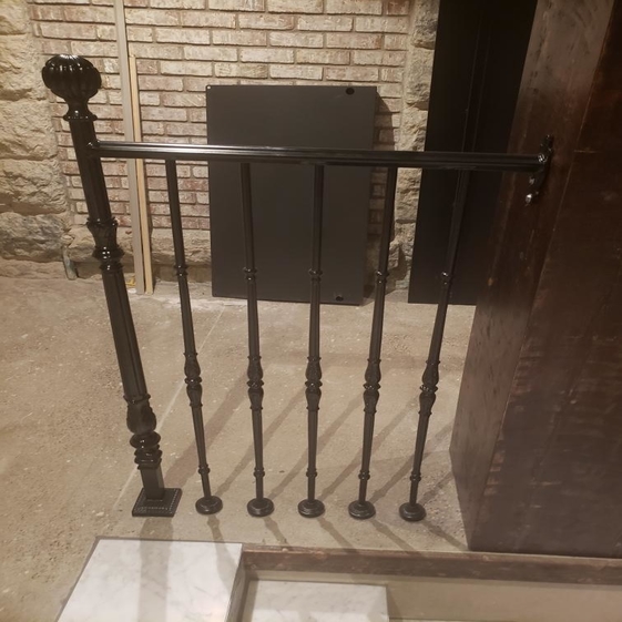 AIDI109 - Railings present Rustic Old World Charm