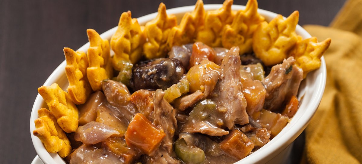 Spiced Duck Pot Pie | Maple Leaf Farms