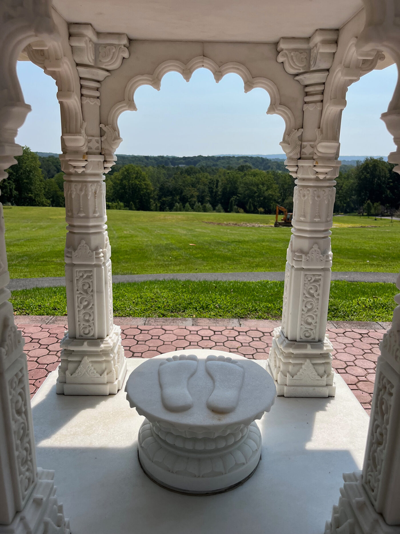 BOMB Magazine | Lucy Bull and Elizabeth Englander