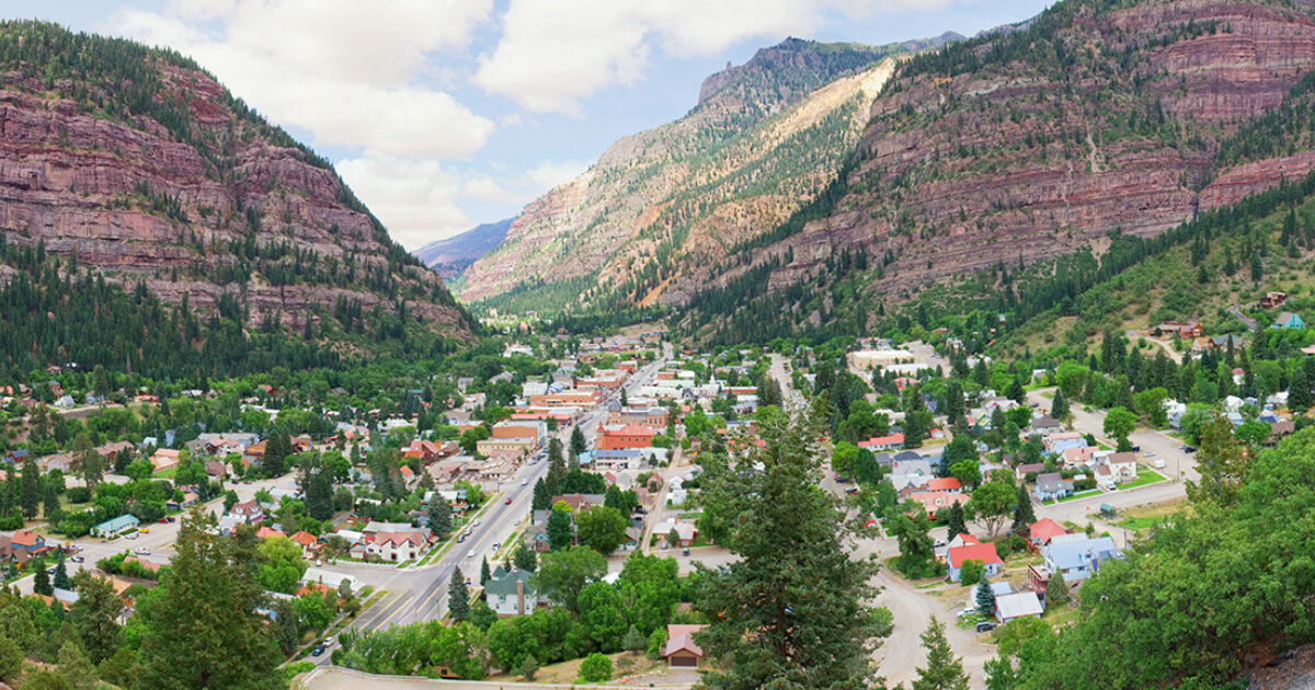 Budget Travel | Montrose