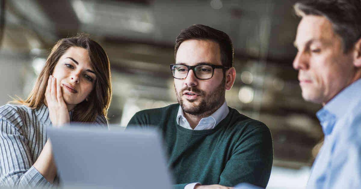 Types of Technology Small Businesses Can Use to Grow Sales