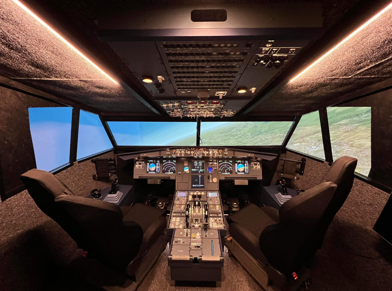 Airbus Flight Simulator company