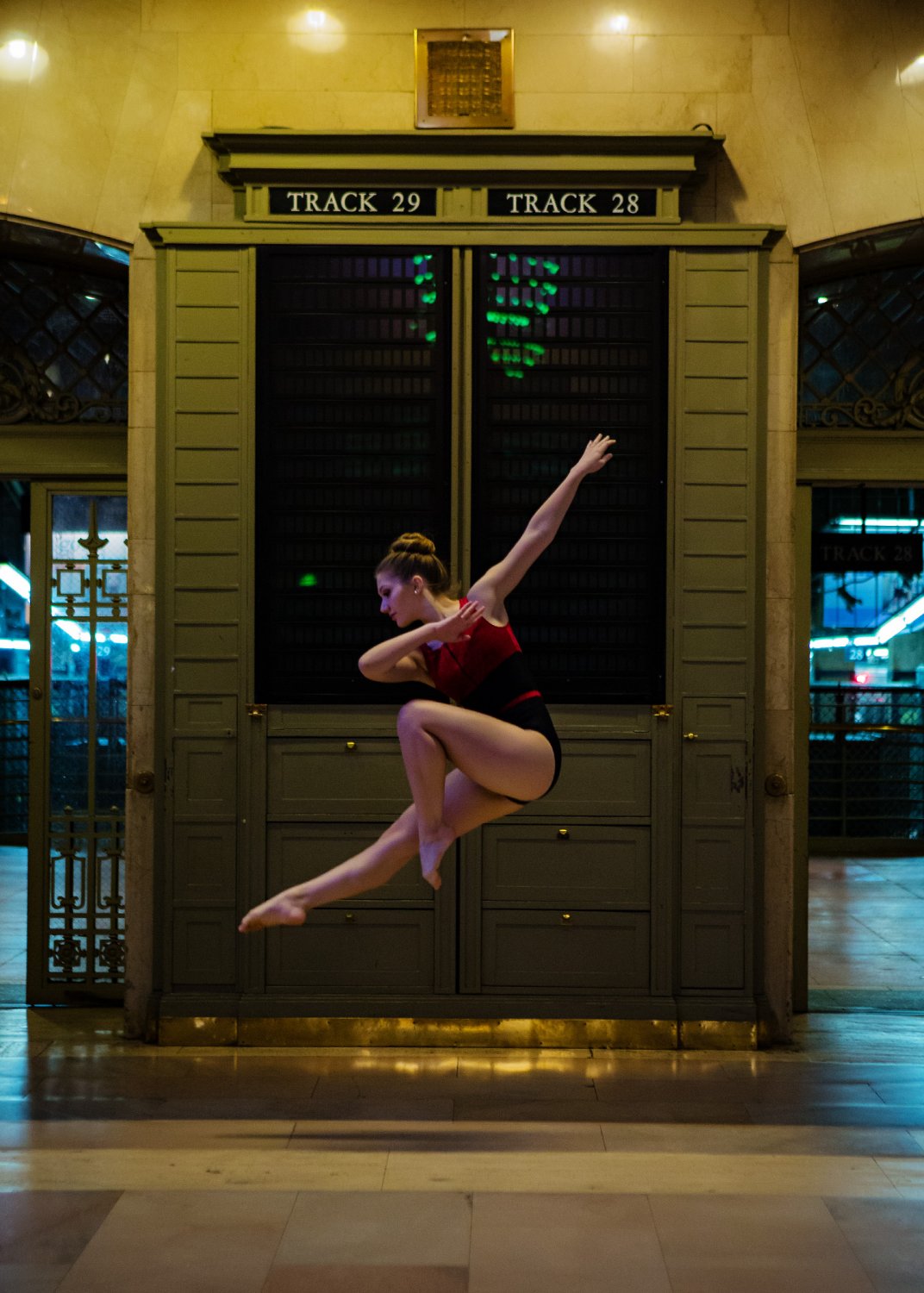 Dance - Portfolio - www.cyndibender.com