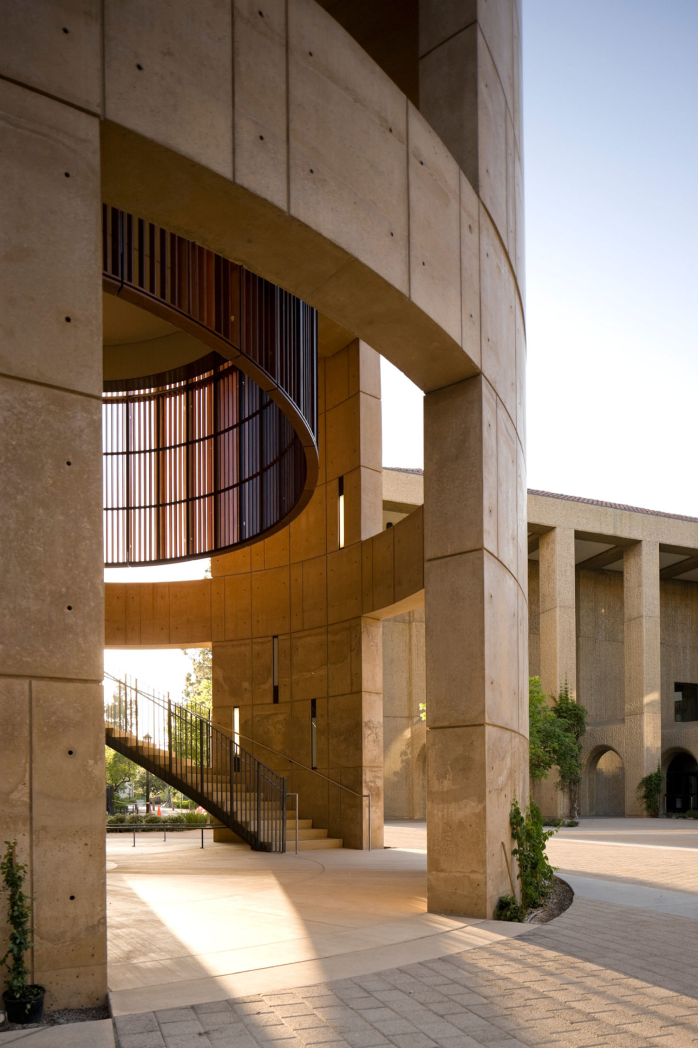 Stanford Law School, William H. Neukom Building - ennead