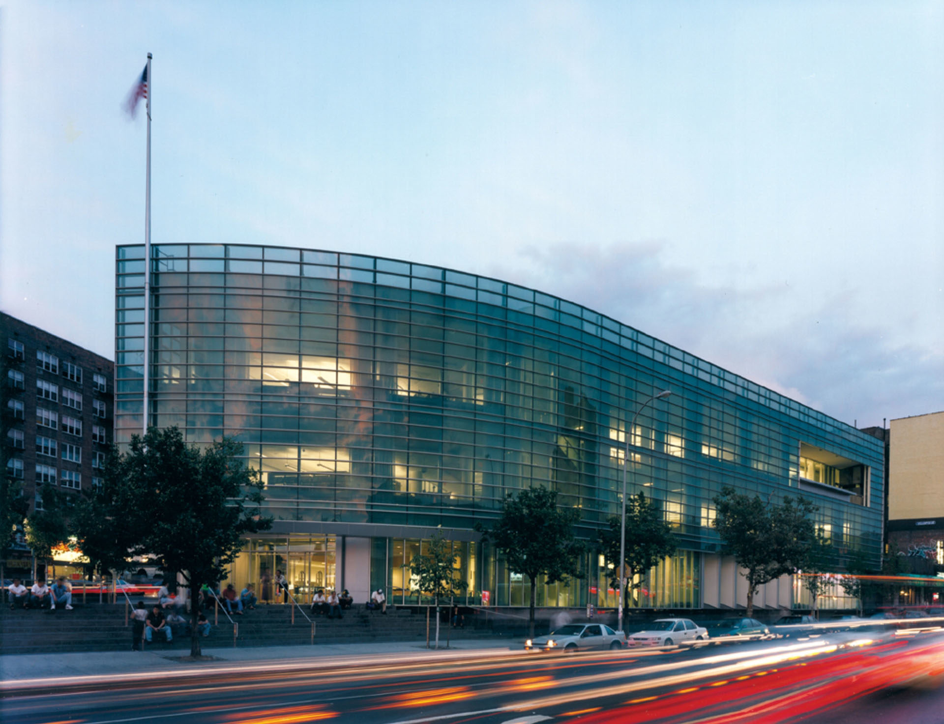 Queens Borough Public Library, Flushing Regional Branch - ennead