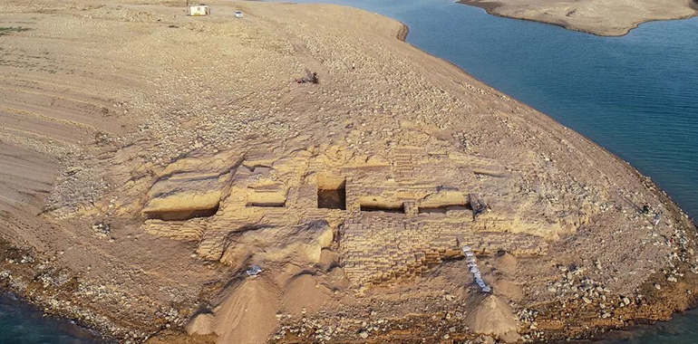 RÍO TIGRIS: Emergen las RUINAS de una ANTIGUA CIUDAD sumergida durante ...