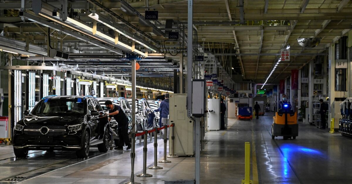 Why Chinese Car Investments Are a National-Security Risk | CNAS