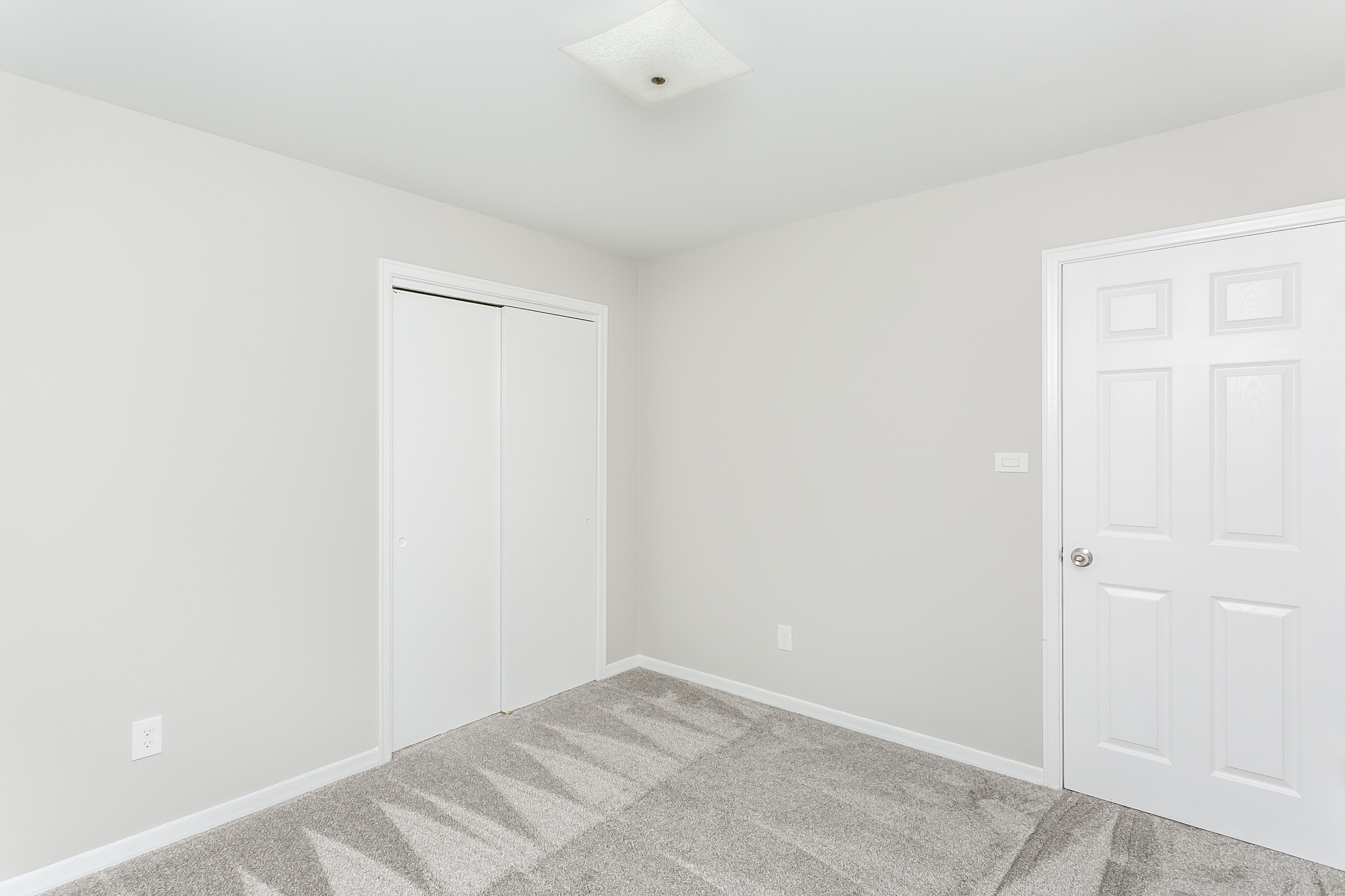 200 Charmuth Road Lutherville-Timonium