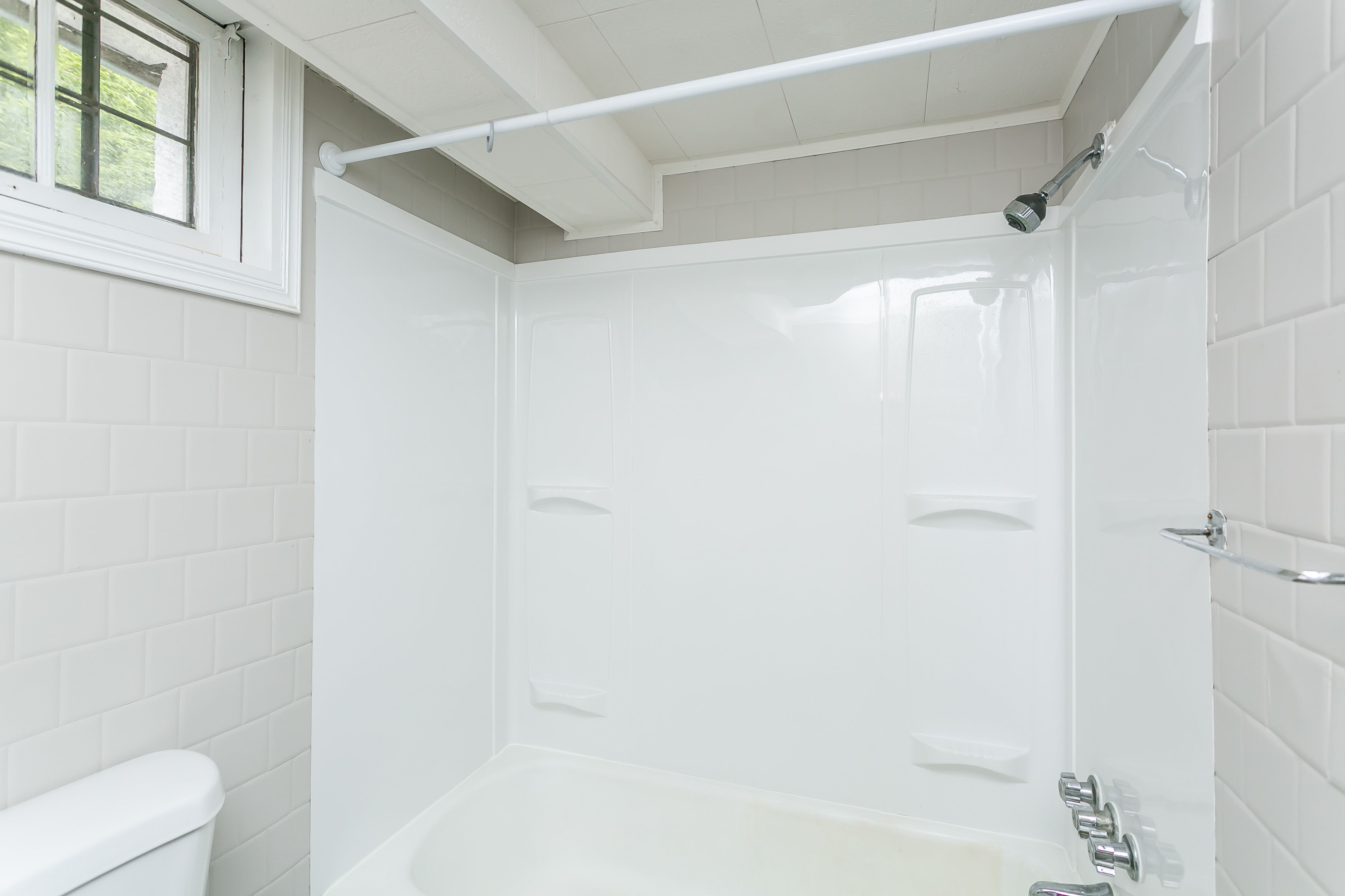 200 Charmuth Road Lutherville-Timonium