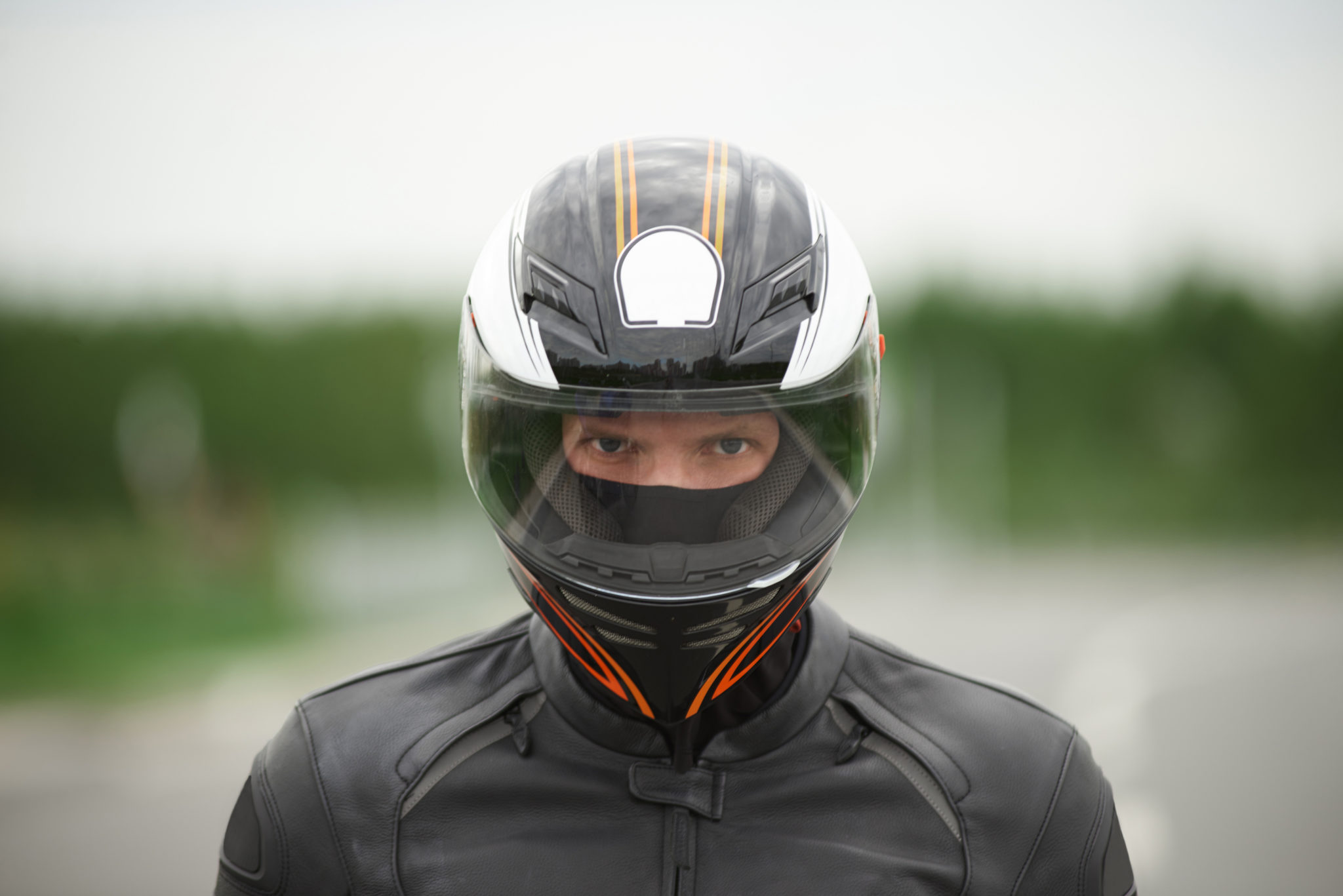 How to Choose the Right Motorcycle Helmet