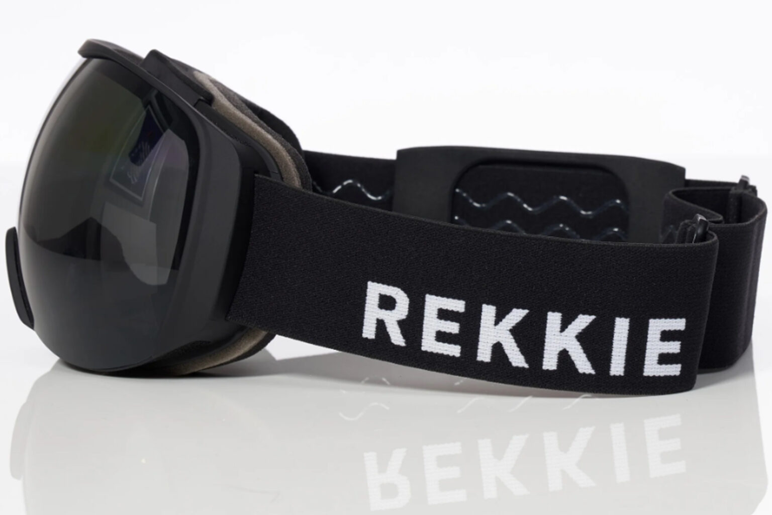 Rekkie Smart Goggle Review: Augmented-Reality Ski Goggles Show Speed ...