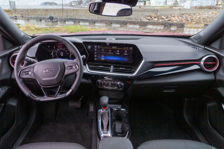 2024 Chevrolet Trax Review: Bigger, Better, Front-Wheel Drive-ier ...