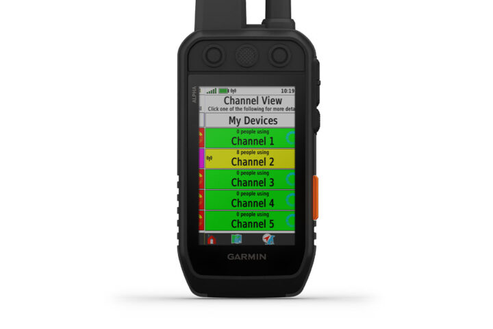 First Look: Garmin Alpha 300 Series Handhelds and Dog Collars | GearJunkie