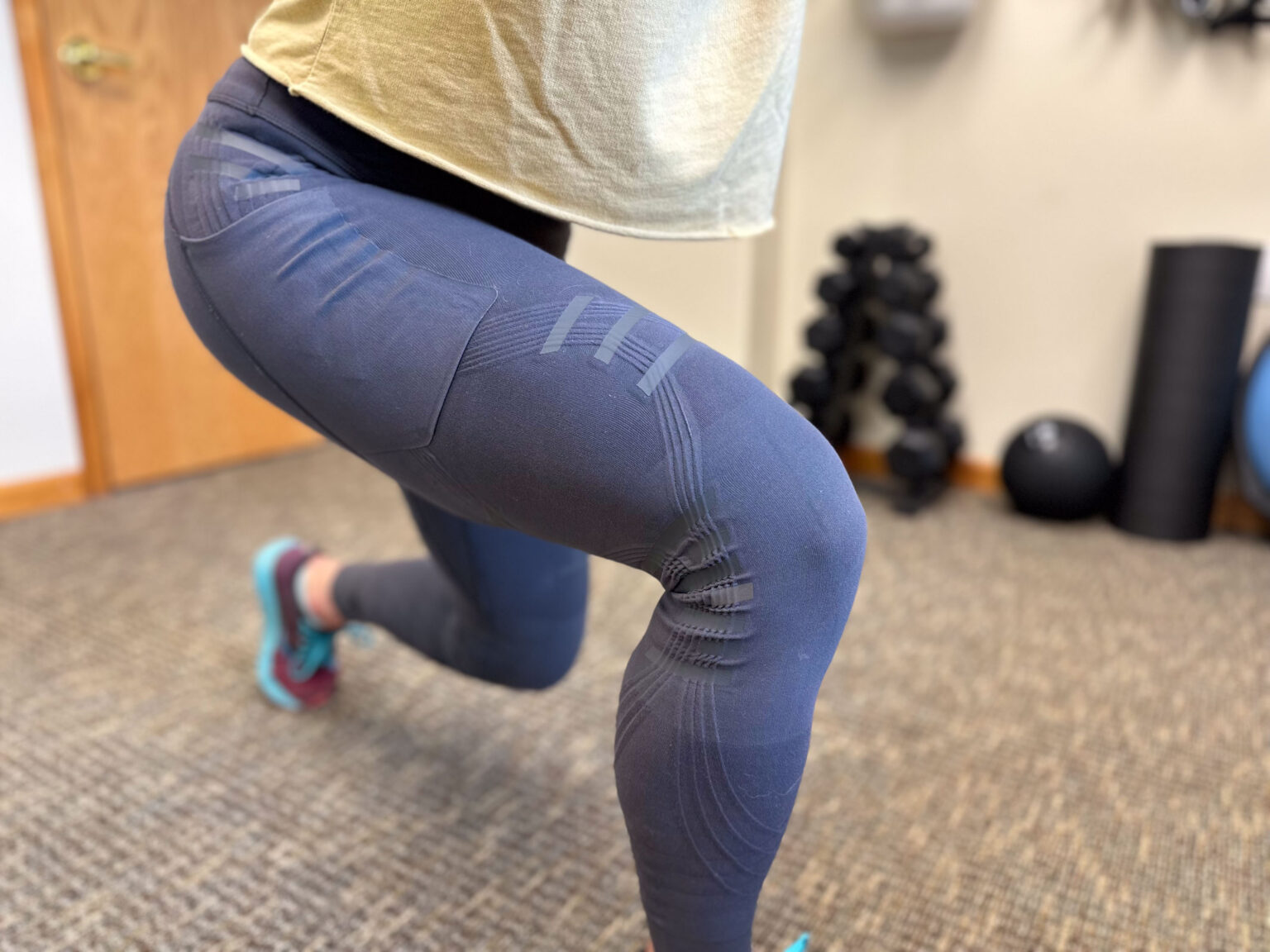 Stoko K1 Summit Supportive Tights Review: Knee Surgery to Splitboarding ...