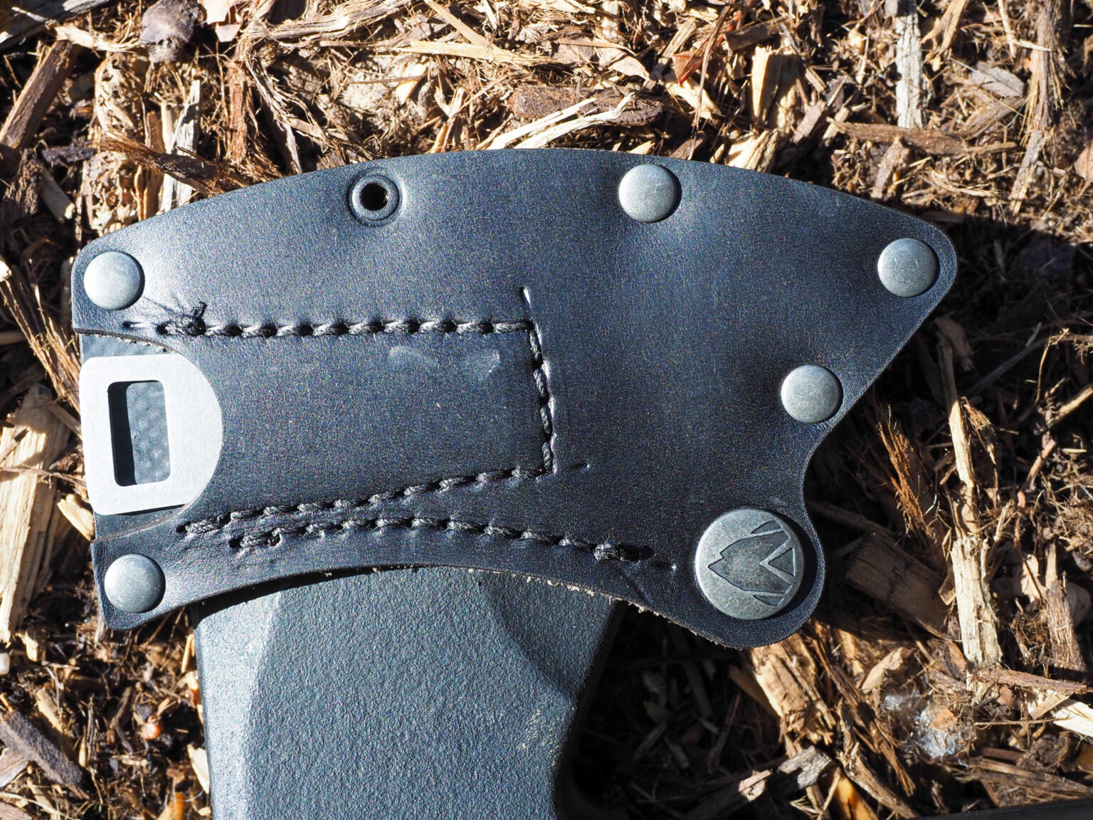 AGAWA ADK26 First Look: Packable Hatchet Transforms Into an Axe | GearJunkie