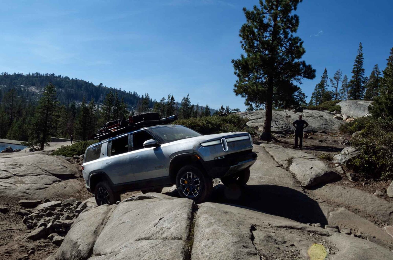 Rivian R1S Becomes First-Ever Production EV to Complete Rubicon Trail ...