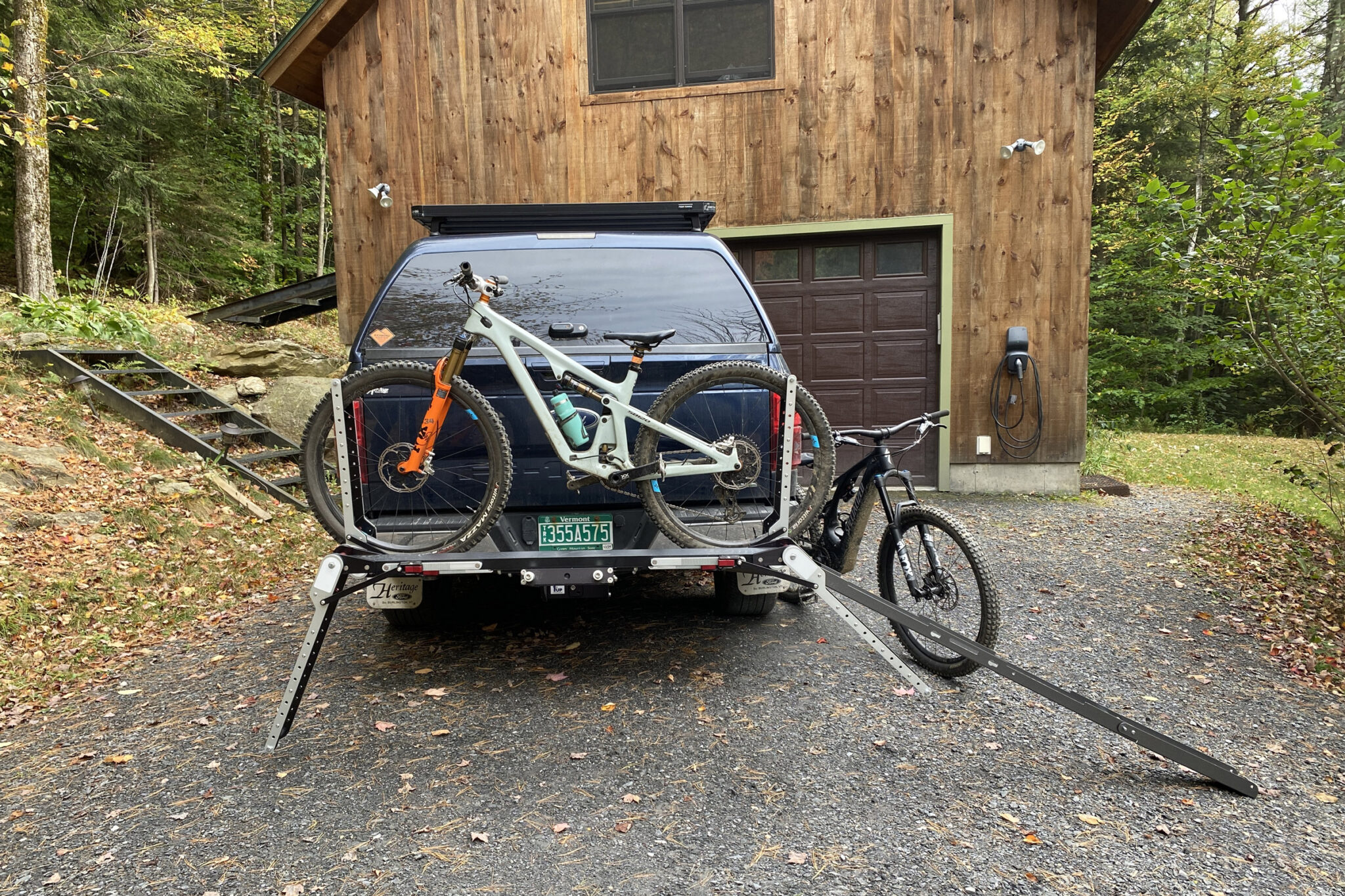 1Up USA Xtreme Duty Single Review: Burly Bike Hitch Rack for Heavy Hauling