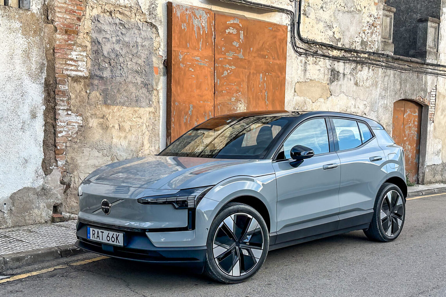 2024 EX30 First Drive Review: Fastest Volvo Ever Is an Electric Bargain