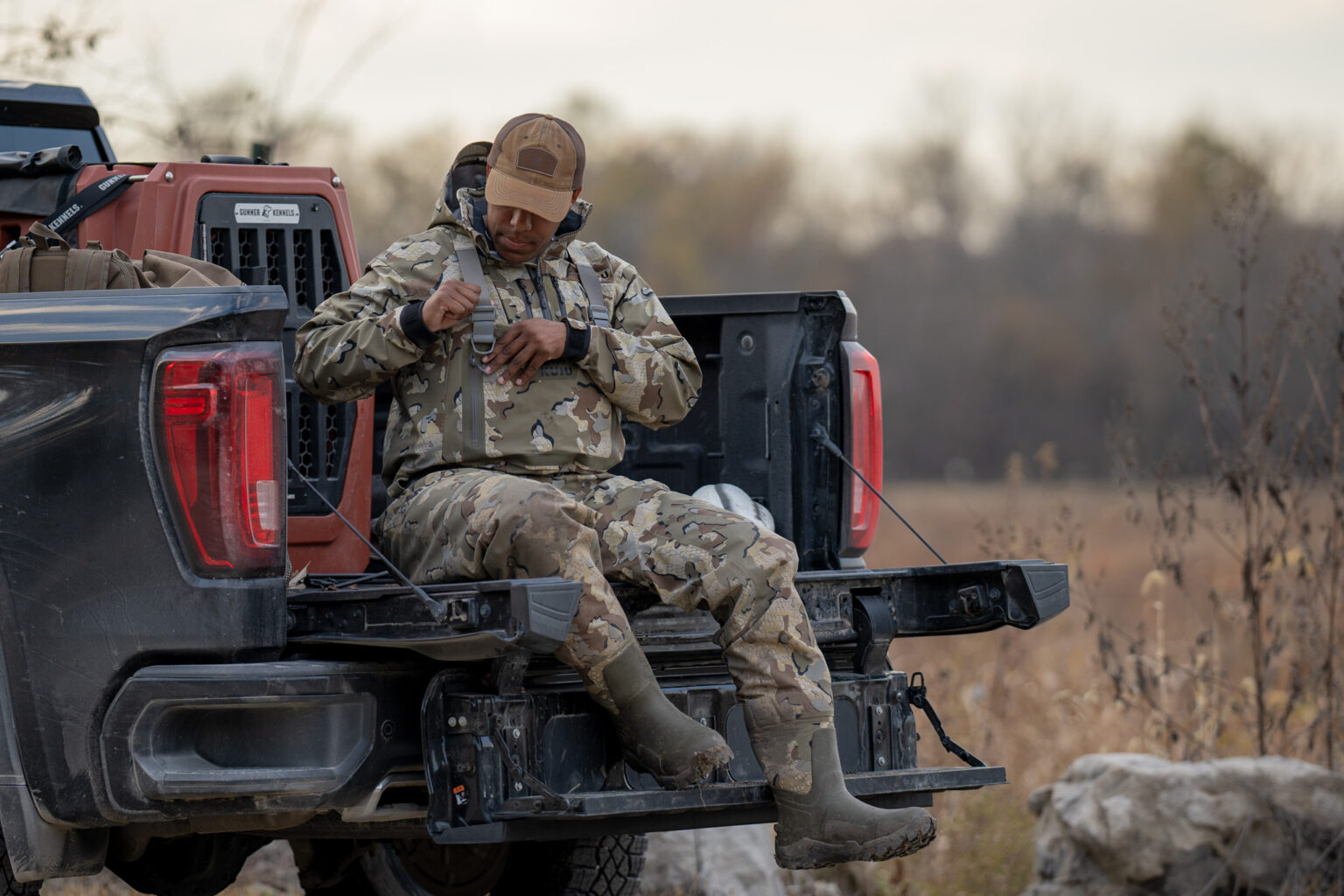 KUIU HD Flex Wader Review: Better Boots, Burly Build, Fewer Zips