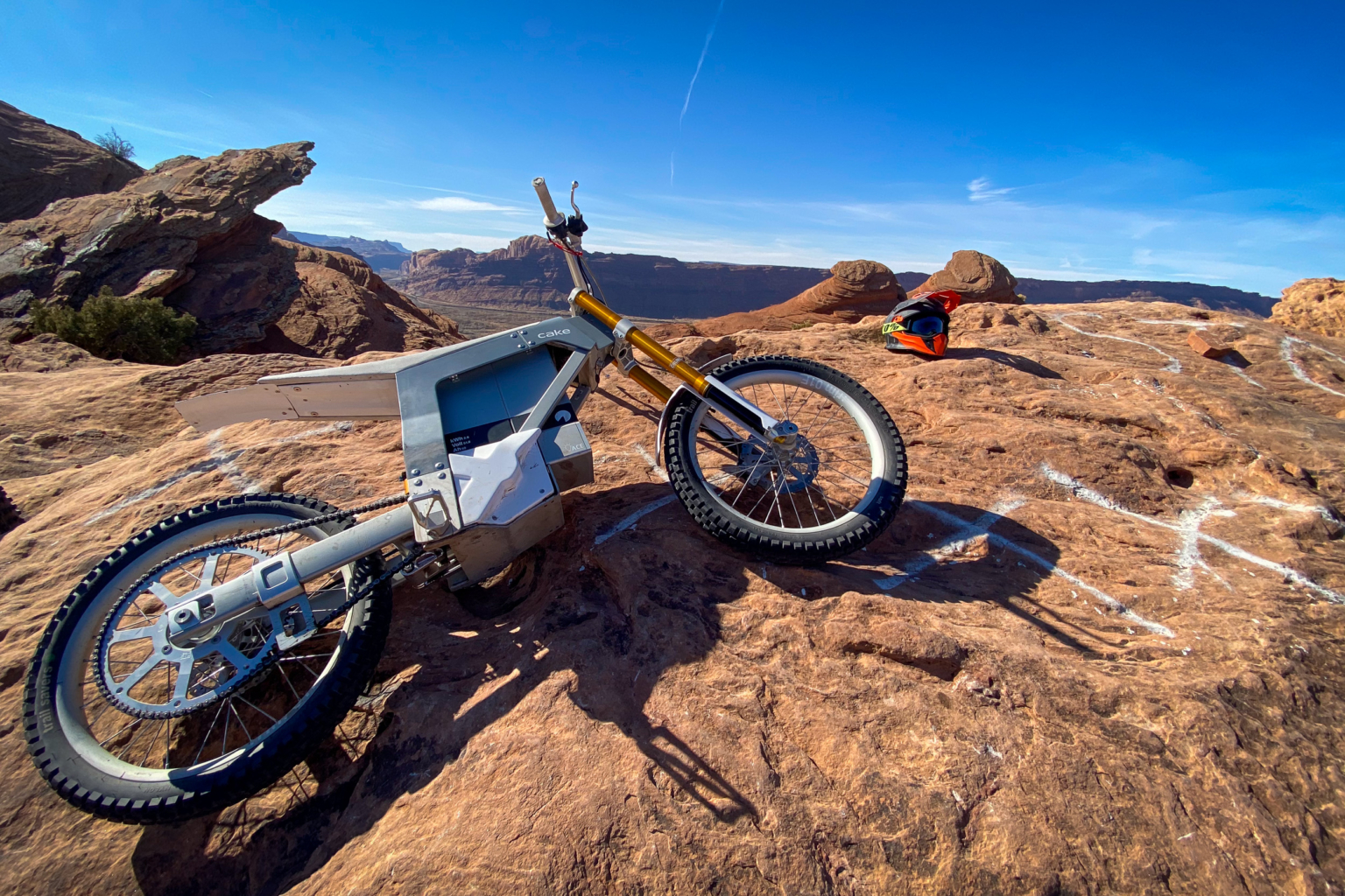 The 10 Best Automatic Dirt Bikes: Twist and Go