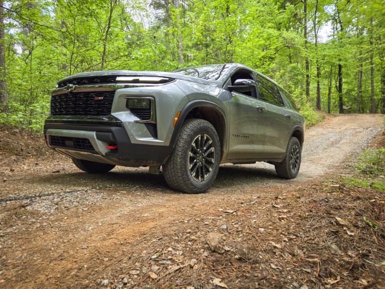 2024 Traverse First Drive Review: Chevy Antes Up in the Midsized 7 ...