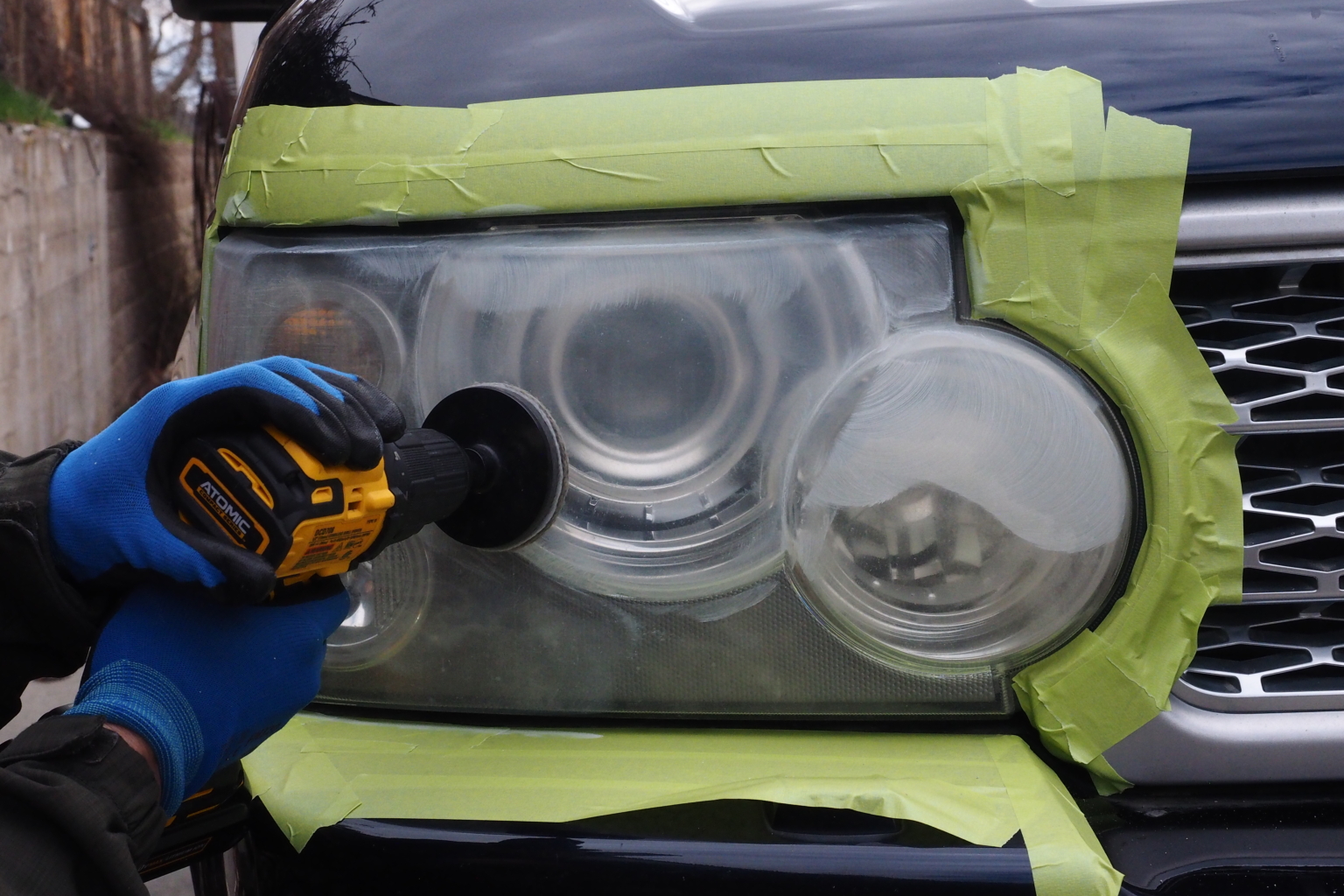 The Best Headlight Restoration Kits of 2025 | GearJunkie Tested