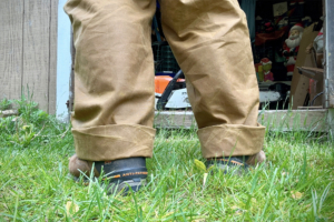 Filson Oil Finish Tin Cloth Pant Review: Never Break, Never Wash