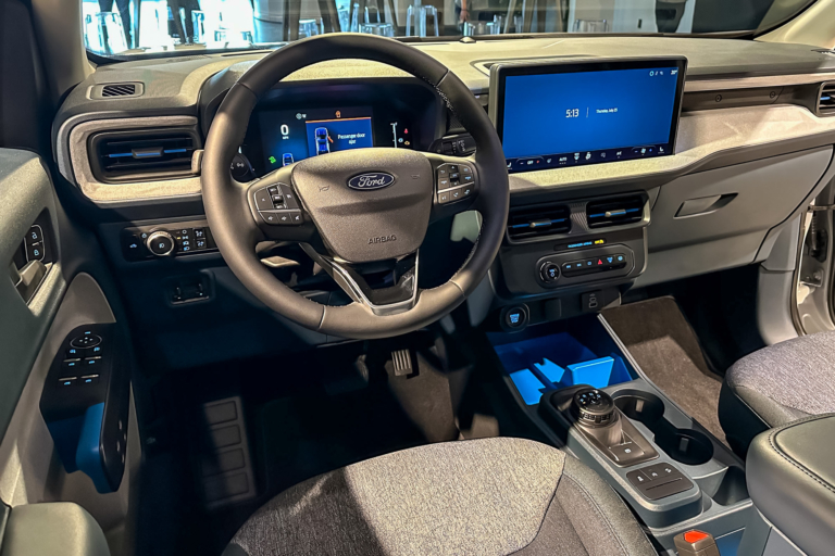 2025 Ford Maverick Adds Hybrid AWD, More Tech