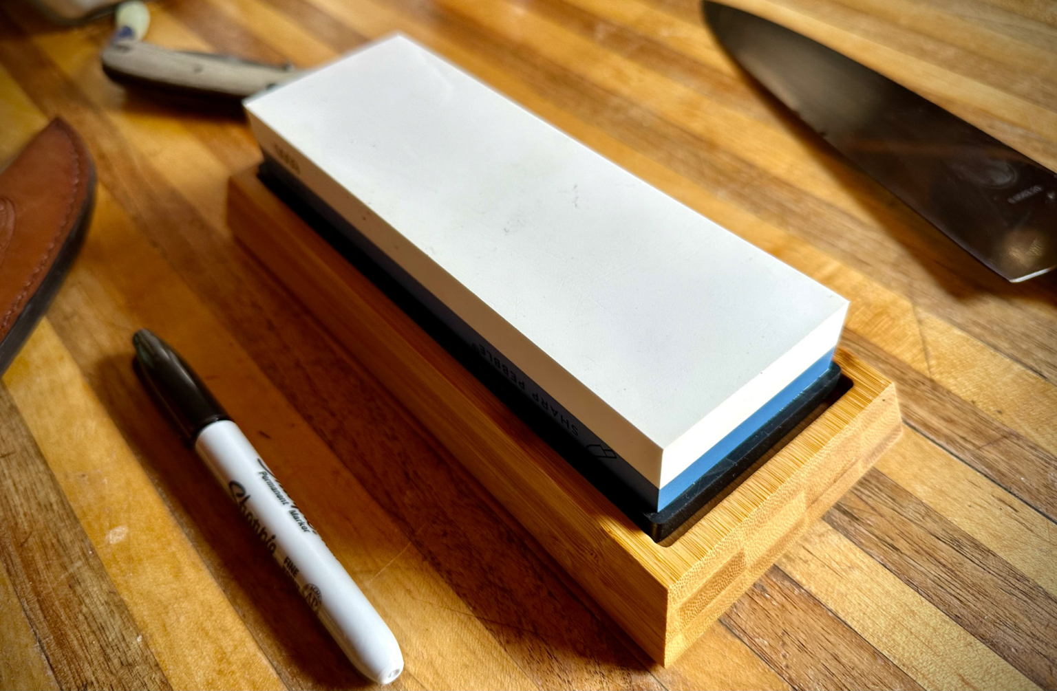 Sharp Pebble 1000/6000 Dual Grit Whetstone Review | GearJunkie Tested