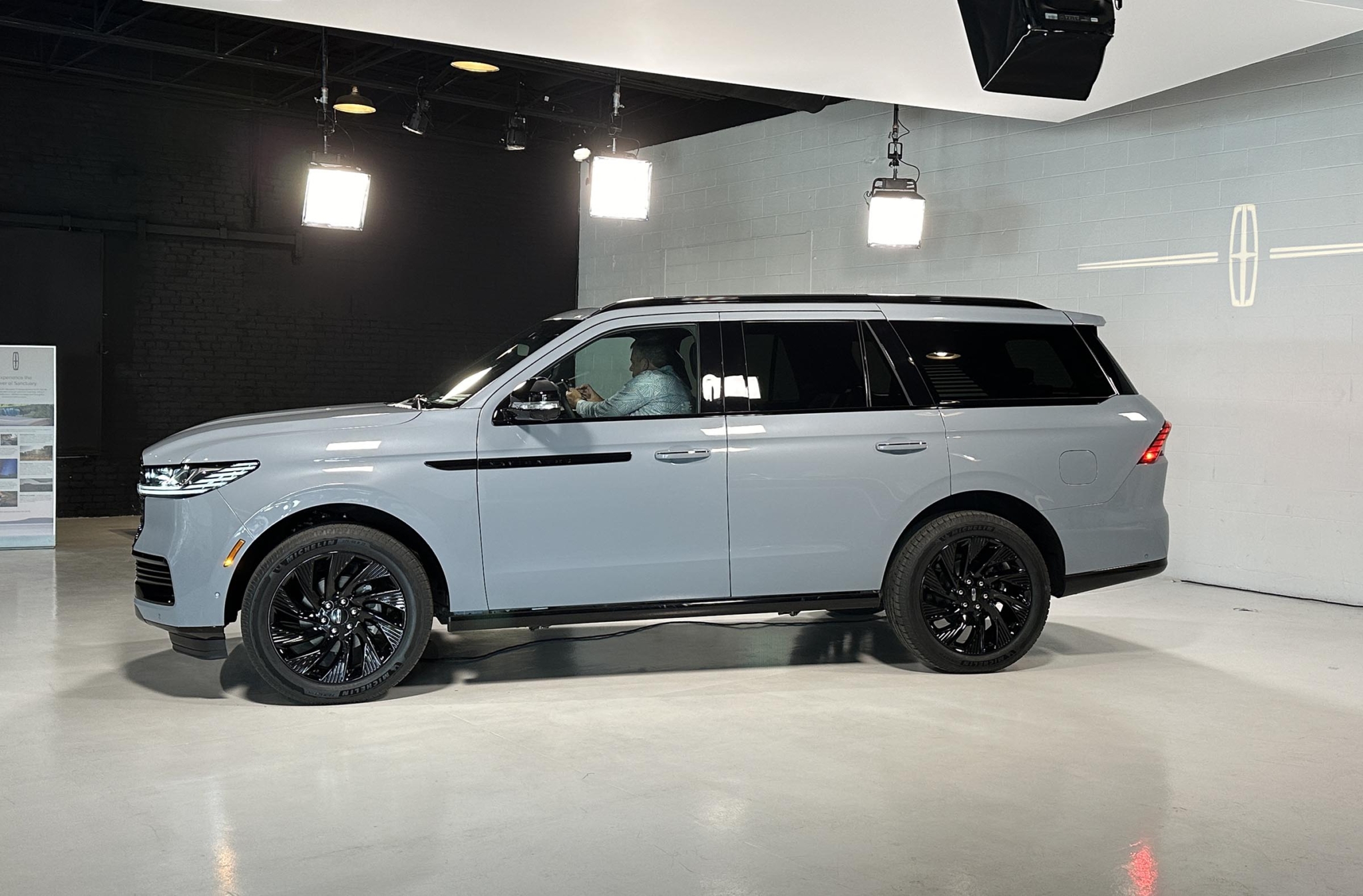 2025 Lincoln Navigator First Look