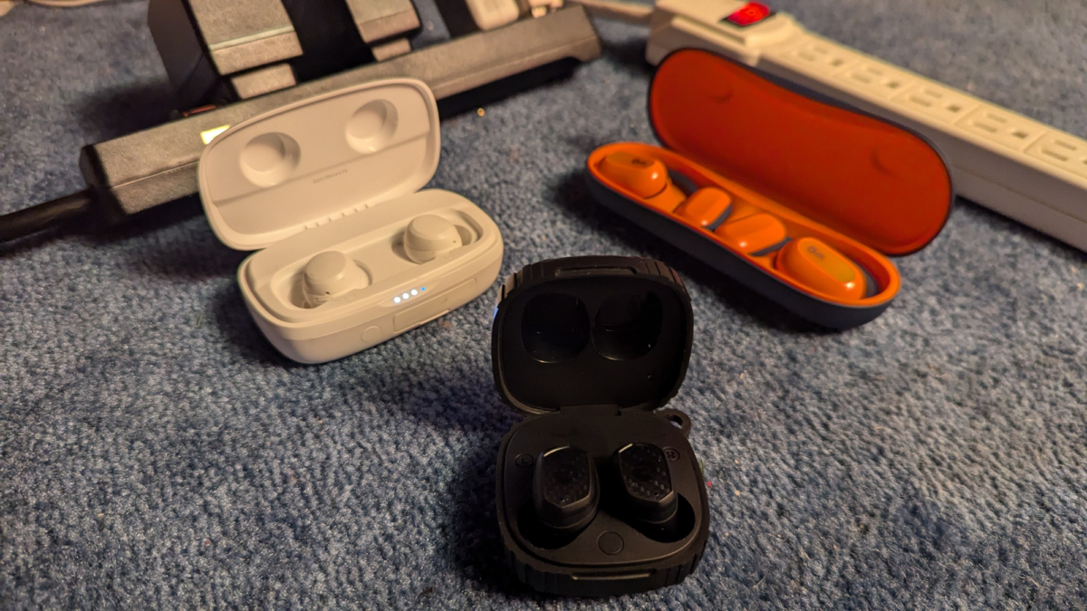 The Best Wireless Earbuds of 2024 | GearJunkie Tested