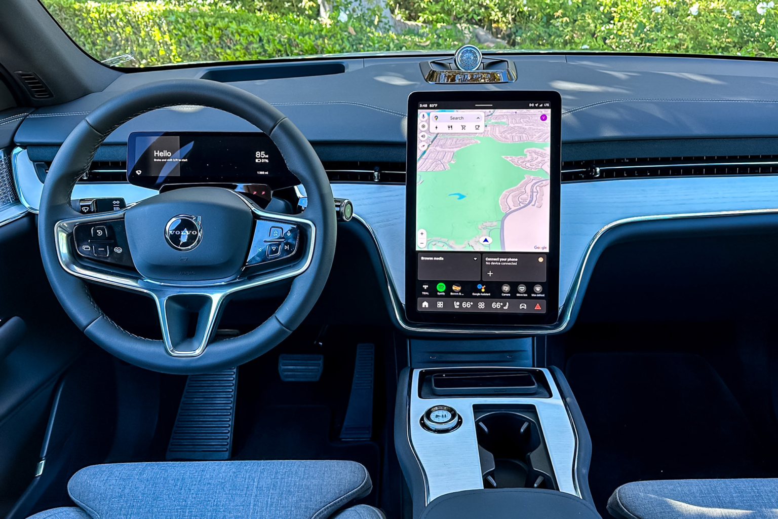 2025 Volvo EX90 Twin Motor Performance Review | GearJunkie Tested