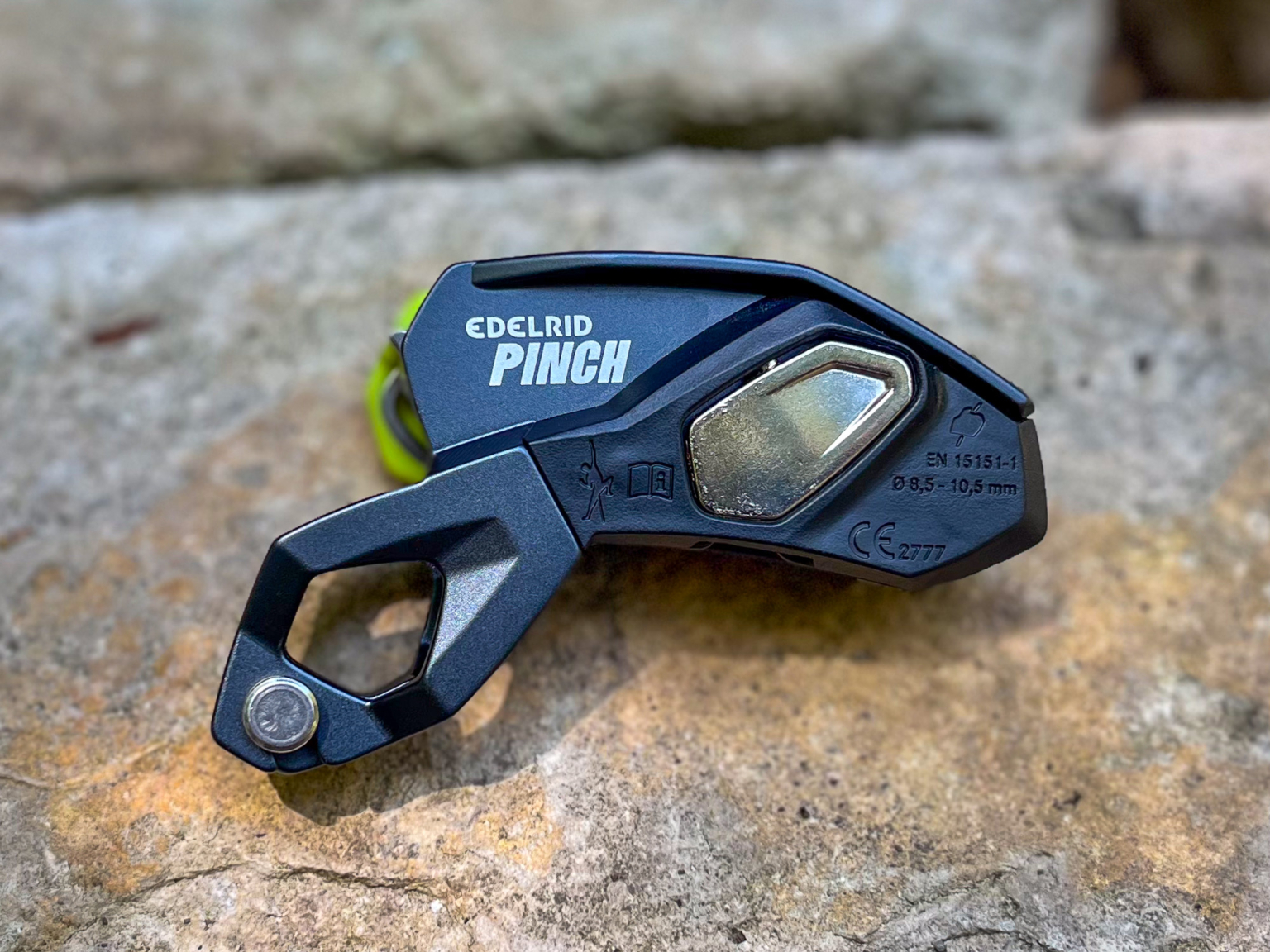 Edelrid Pinch First Look Review: My New Go-To Belay Device