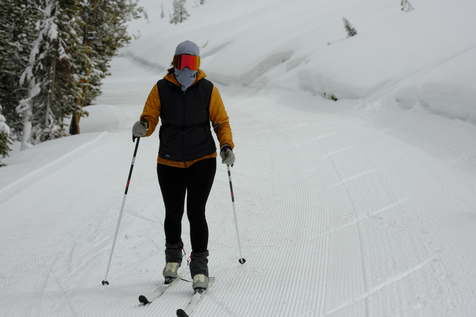 The Best Face Coverings for Skiing & Snowboarding of 2025 | GearJunkie ...