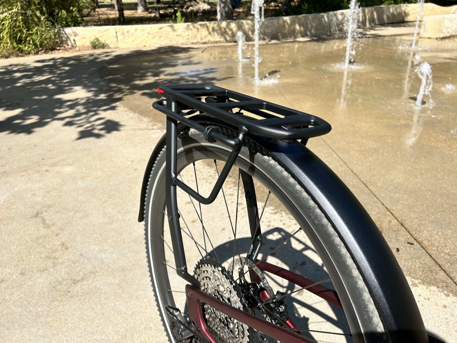 Specialized Vado SL 2 Carbon 6.0 EQ Review | GearJunkie Tested