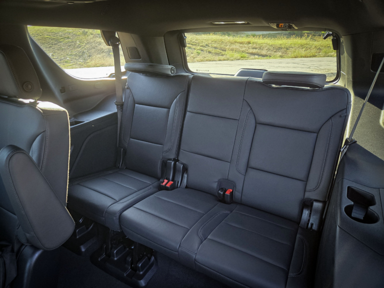 Refreshed Full-Sized Favorites: 2025 Chevrolet Suburban and Tahoe ...