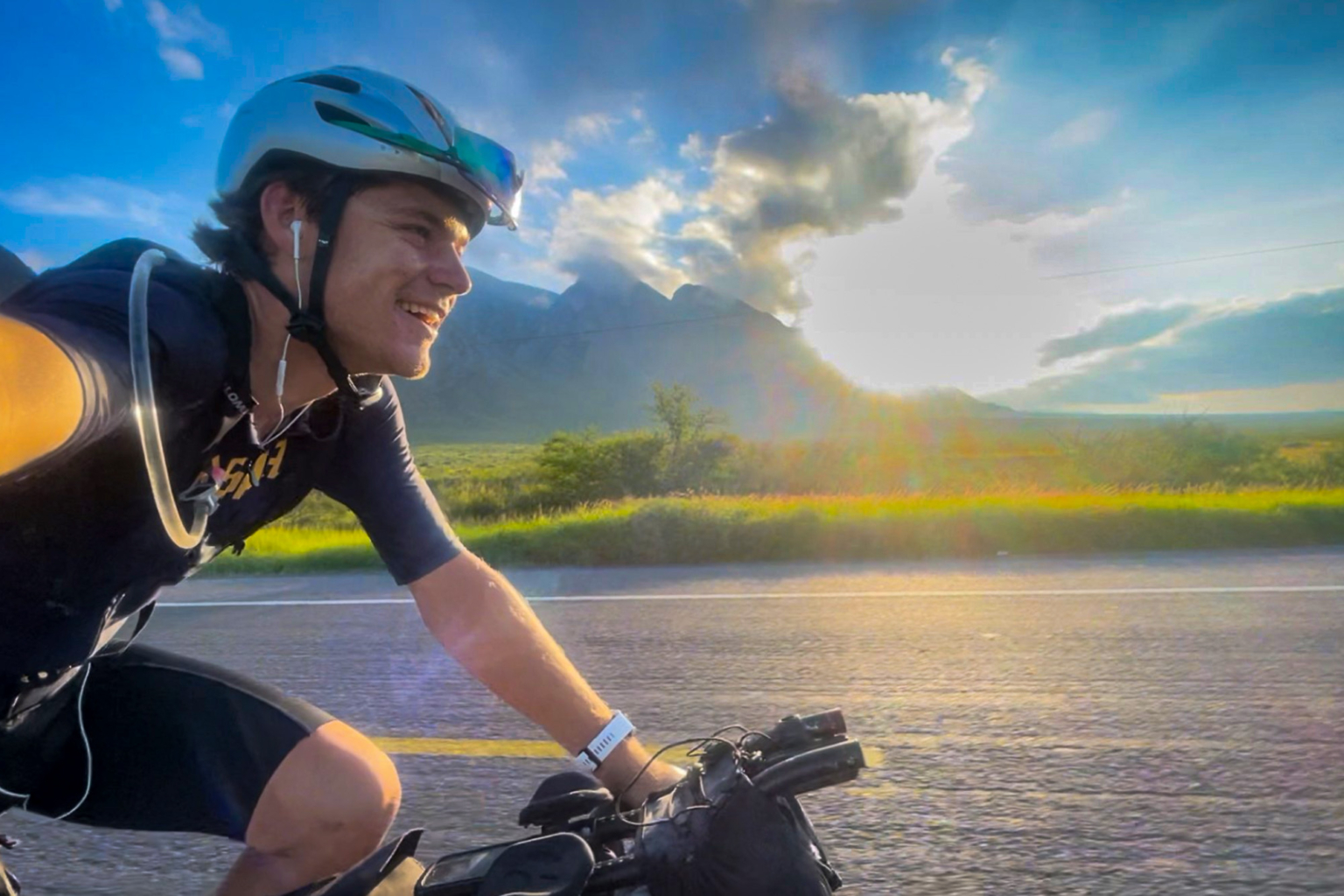 College Cyclist Shatters Pan-American Highway Cycling Record | GearJunkie