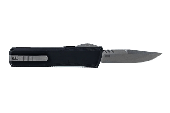 Best Value in Automatic Knives? Axial Shift Gen 3 Review | GearJunkie ...