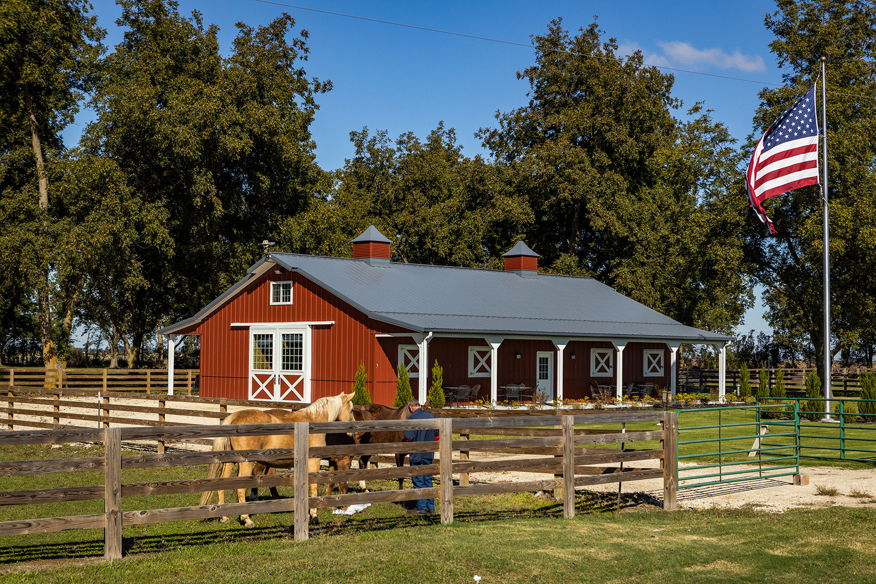Randy & Pat's Stall Barn