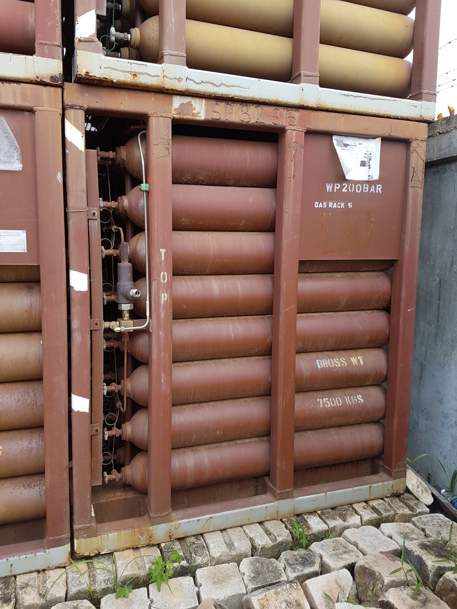 64 Quads Helium Gas Racks for Sale | - Dockstr