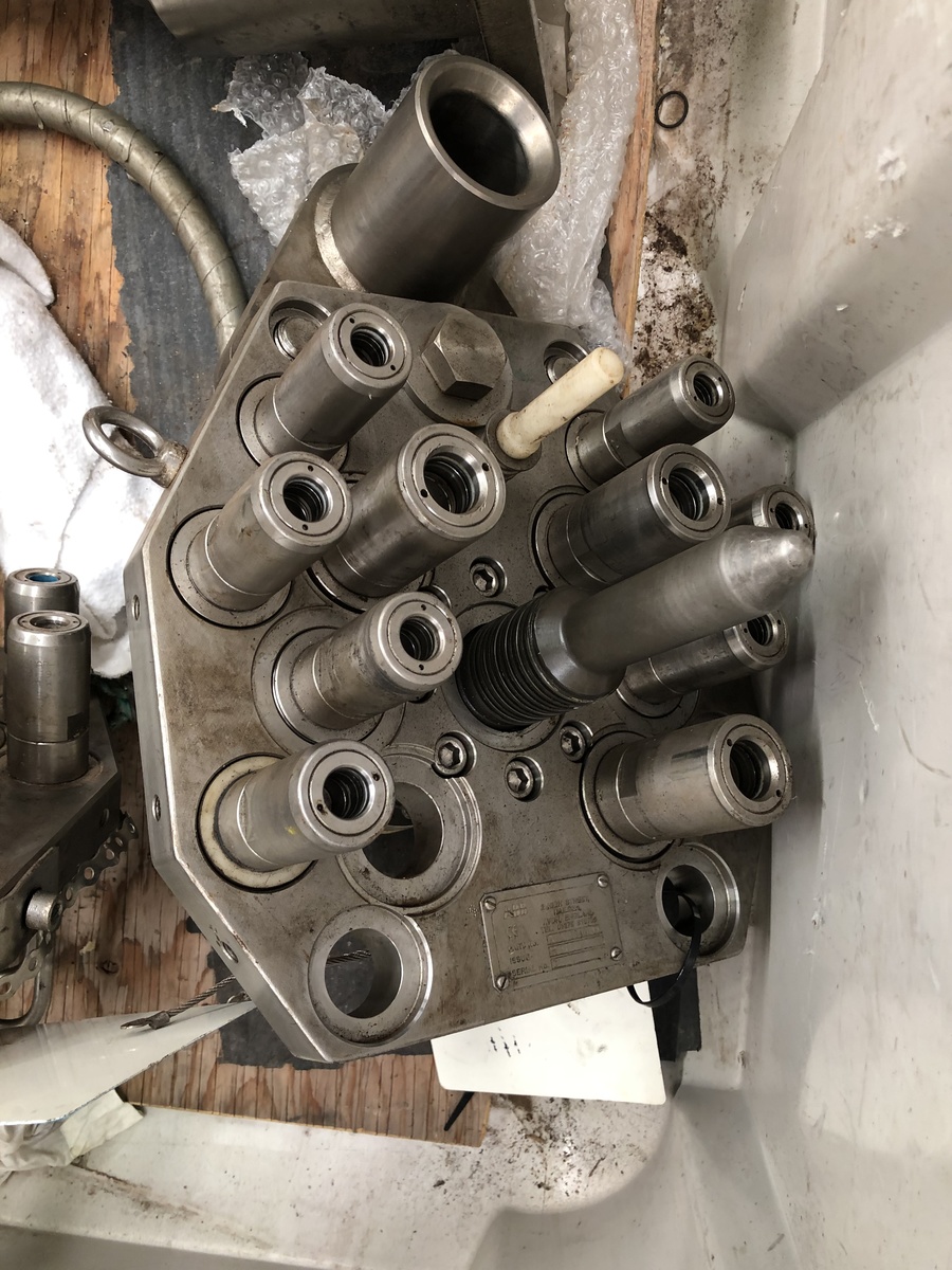 Hydraulic Flying Leads & Components for Sale | - Dockstr