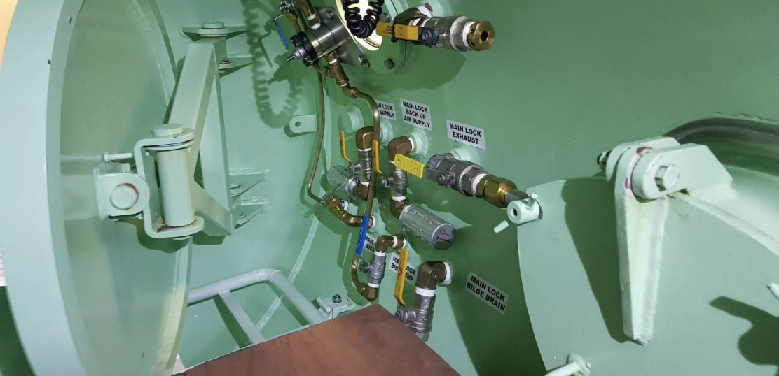 20ft ISO 54” Containerised chamber for Sale | Diving - Dockstr