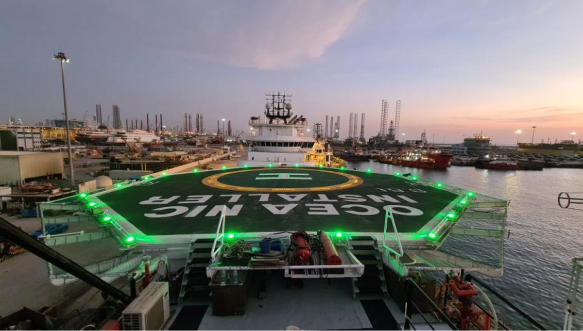 Helideck Approach Path Indicators (HAPI) for Sale | Marine - Dockstr