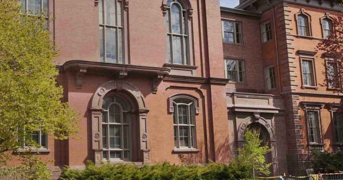 Plummer Hall and Daland House | Listen to PEM Walks Audio Postcard