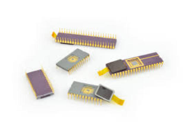 MICROCONTROLADORES Y MICROPROCESADORES timeline | Timetoast timelines