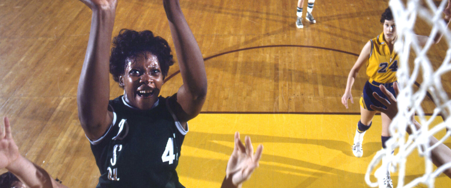 DOCUMENTARY 'THE QUEEN OF BASKETBALL' LOOKS BACK ON FIRST WOMAN DRAFT ...